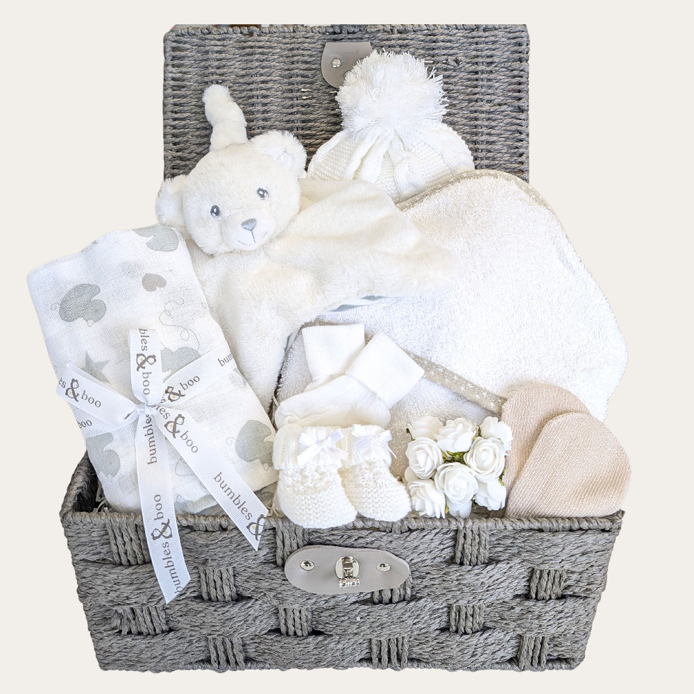 Baby Hampers - Luxury Gift Baskets for Newborns - Bumbles & Boo