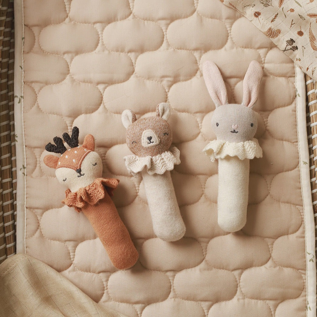 Knit Rattle - Blushing Bunny Hand Grip – Bumbles & Boo