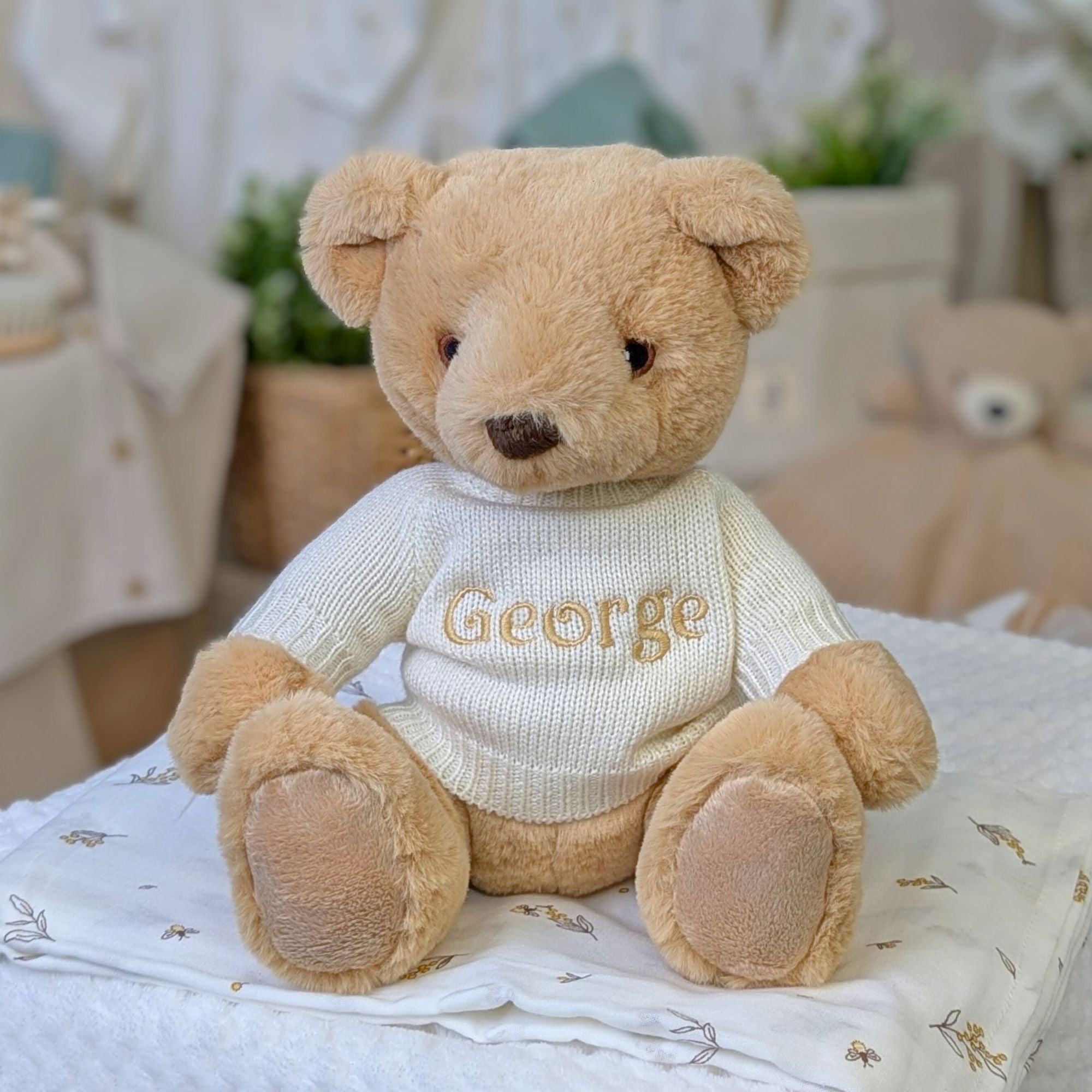 Soft Cuddly Teddy Bear Sustainably Made – Bumbles & Boo