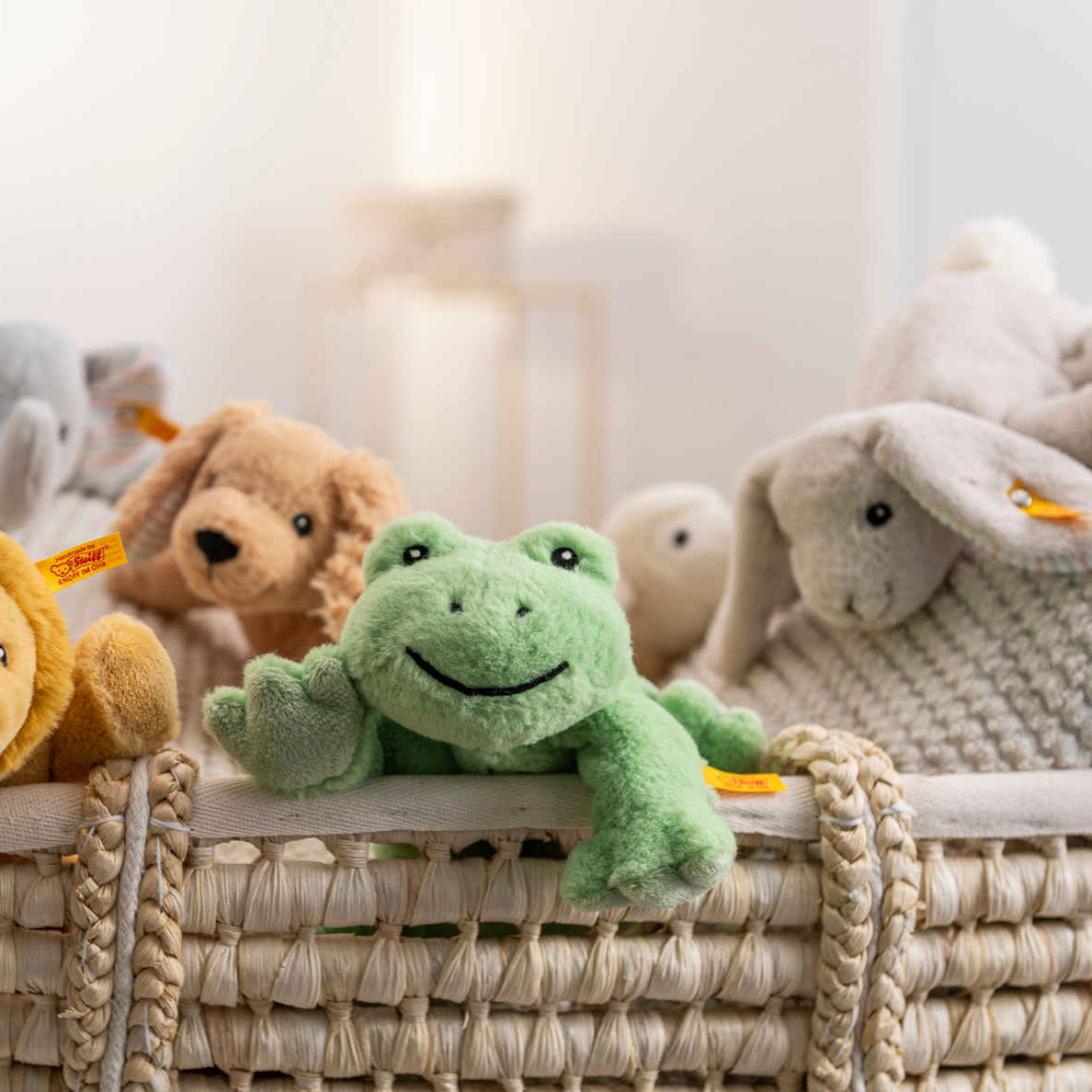 Steiff 'Floppy Cappy' Soft Frog Cuddly Toy – Bumbles & Boo