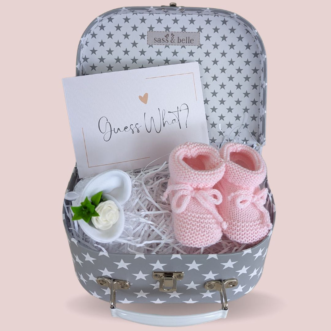 Pregnancy Gifts | Presents for Every Trimester | Bumbles & Boo